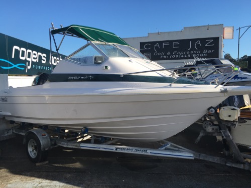 NZ Boat for sale Savage / Mako 5.5SP / 2000
