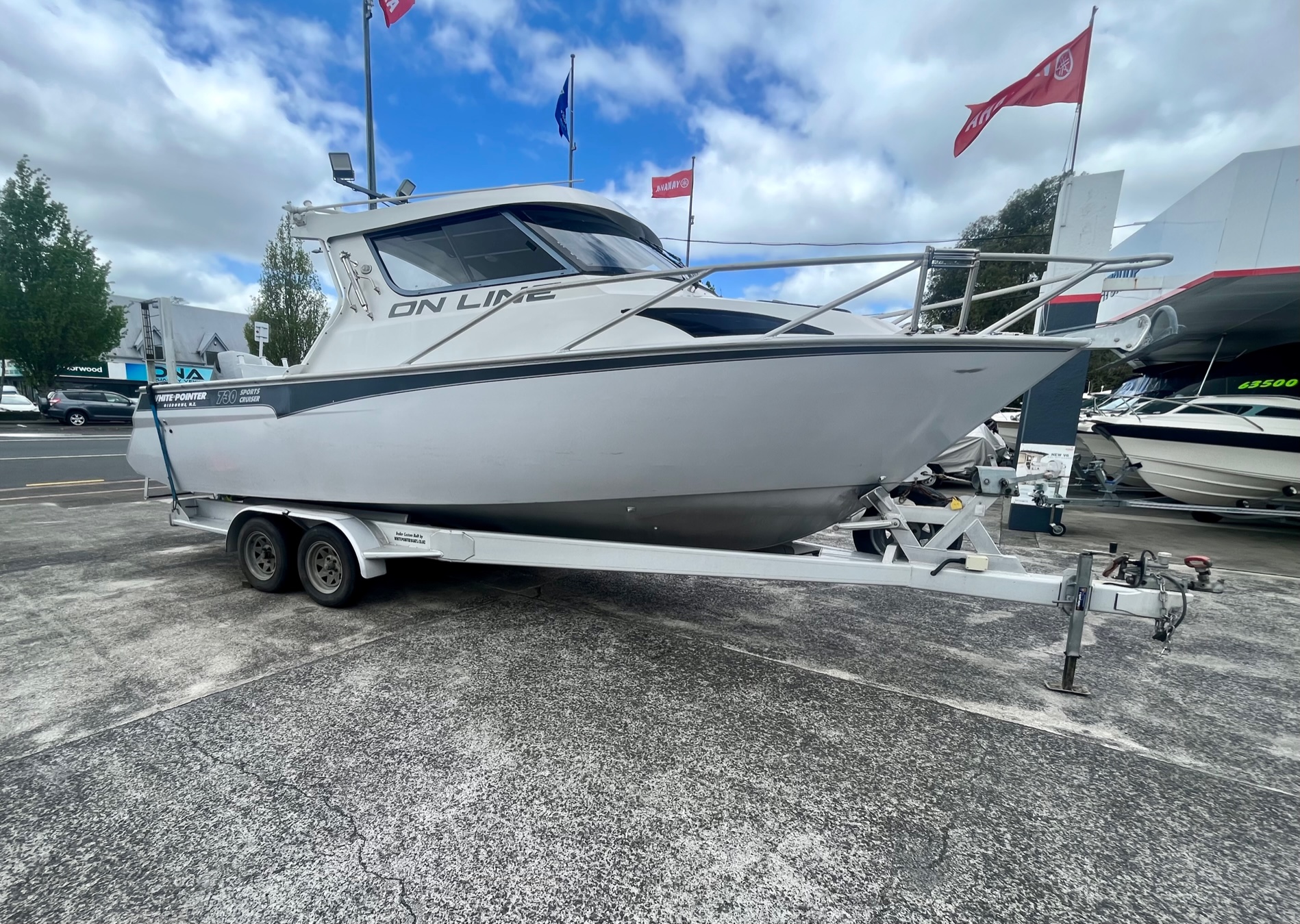 NZ Boat for sale White Pointer / 730 Sports Cruiser / 2016